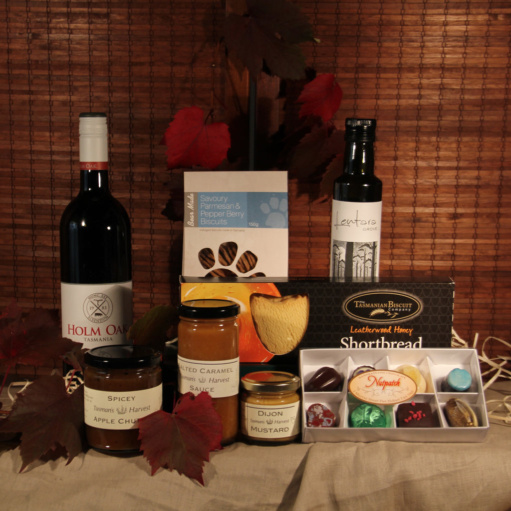 Taste of Tasmania Large Gourmet Hamper with Tasmanian Pinot Noir ...